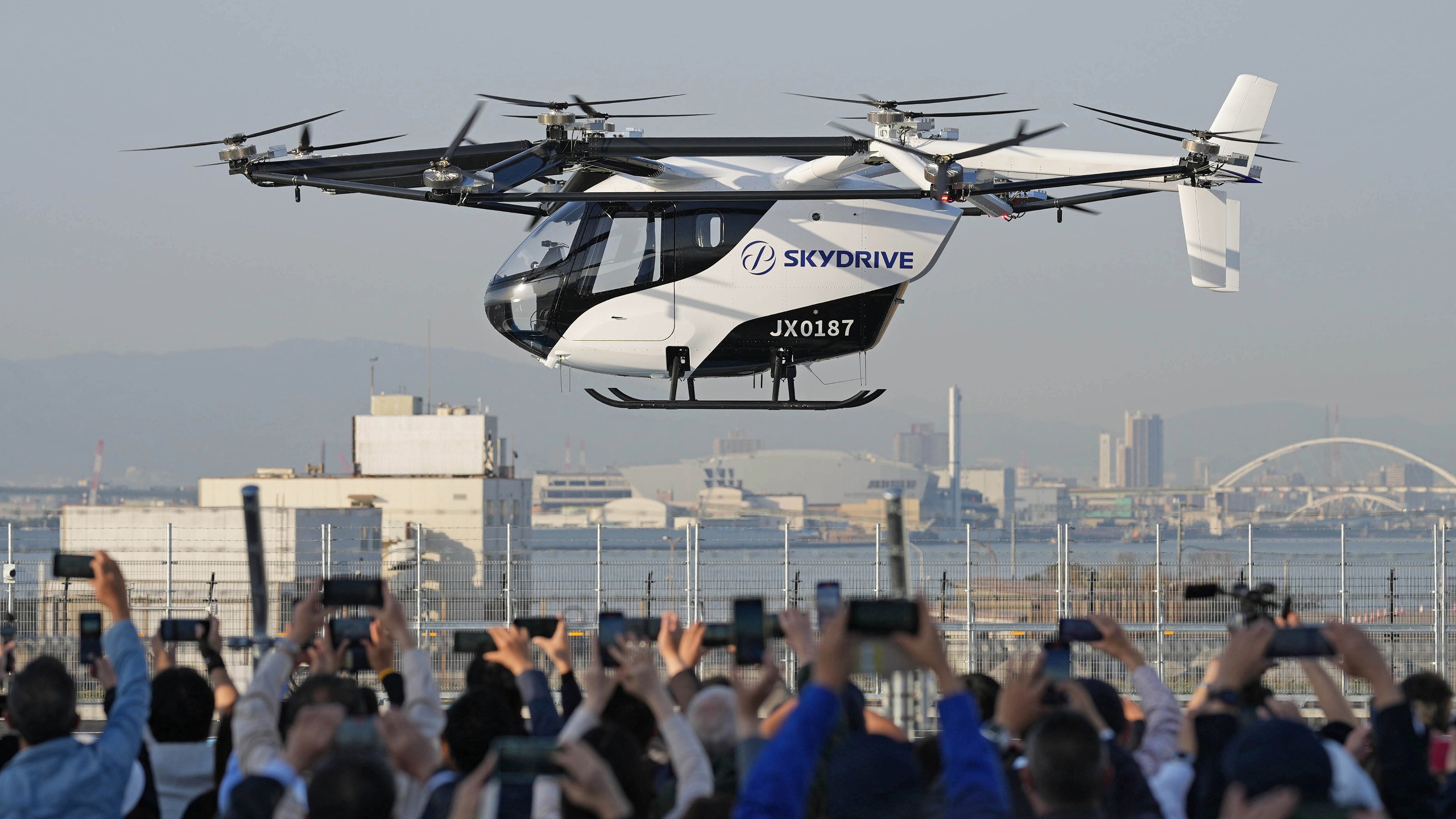 SkyDrive_TOP - SkyDrive Inc.